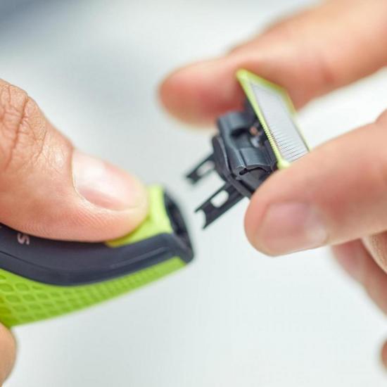 Somos importador e distribuidor de Lâmina Hybrid OneBlade QP220/51 PHILIPS